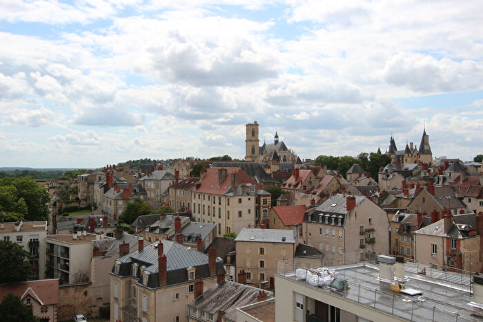 Appartement à vendre - Nevers, Cathédrale, Jonction - 4 pièces - 2 chambres