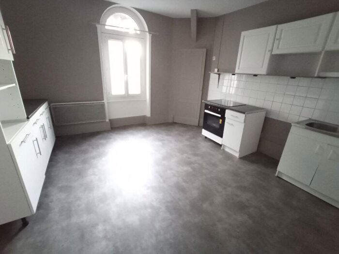Appartement à louer - Cité Bretonnie-Chatelet-Favieres-Conches, Montluçon - 3 pièces - 2 chambres