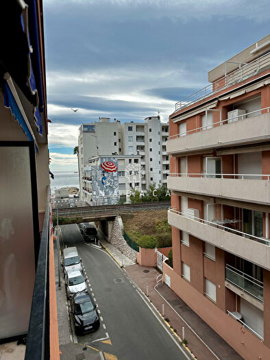 Appartement à vendre - Antibes, Juan-les-Pins, Le Cap - 3 pièces - 2 chambres