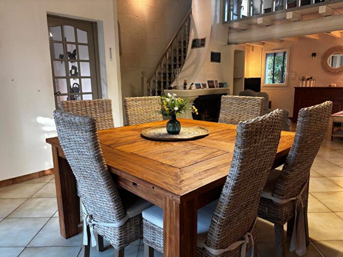 Maison à vendre - Arles - 3 pièces - 2 chambres