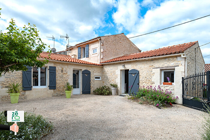 Maison 6 pièces à Triaize, à vendre
