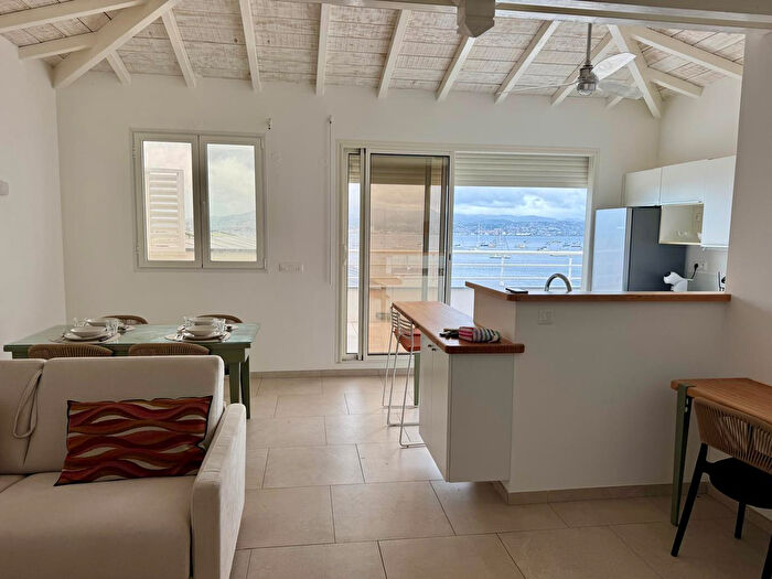 Appartement 2 pièces à louer à Les Trois-Îlets