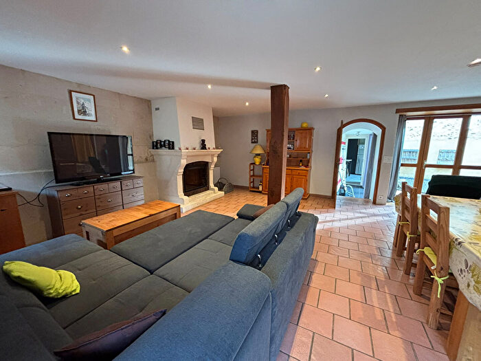 Maison à vendre - Luché-Pringé - 7 pièces - 5 chambres