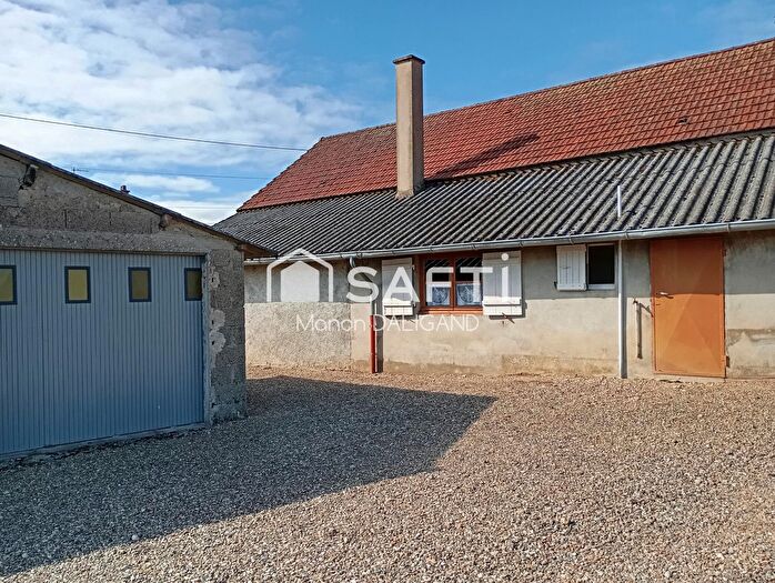 Neuvy-Grandchamp - Maison 4 pièces à vendre