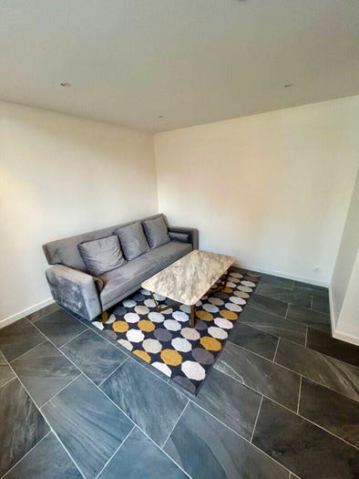 Petit Colombes-Charles de Gaulle : Appartement 2 pièces à louer