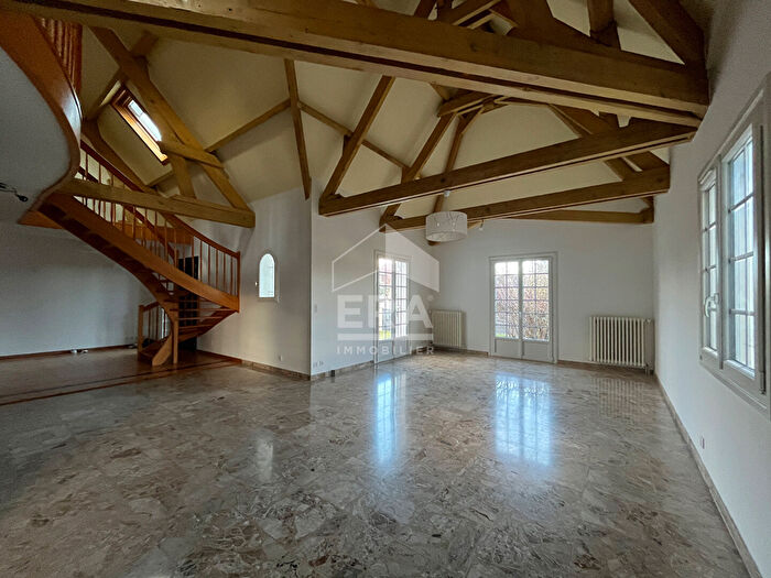 Maison à vendre - Trélissac - 7 pièces - 6 chambres