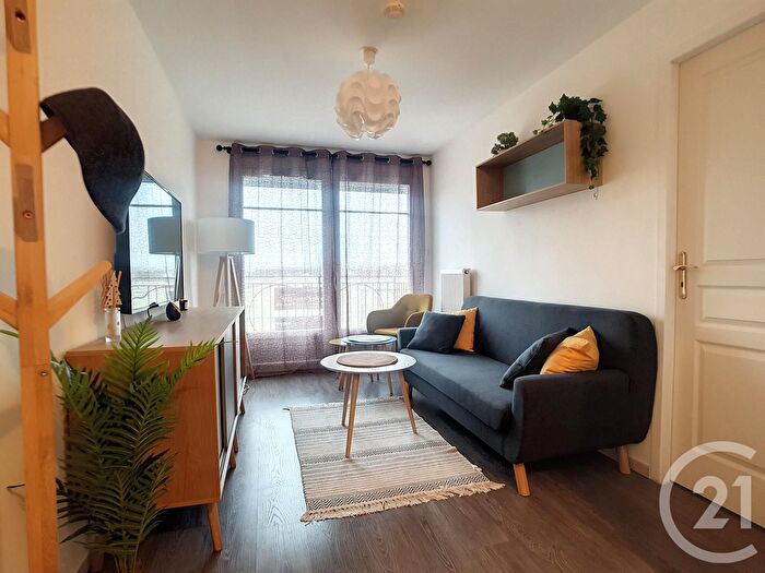 Appartement à vendre - Crépy-en-Valois, Péguy - 2 pièces - 1 chambre