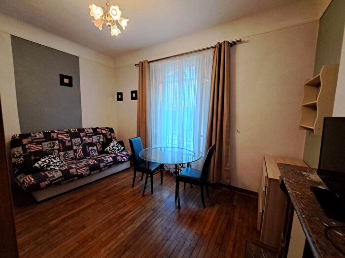 Appartement à louer - Reims - 1 pièce