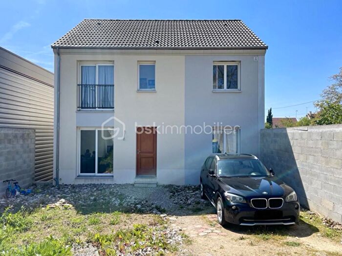 Maison à vendre - Meaux, Val Fleuri - 5 pièces - 4 chambres