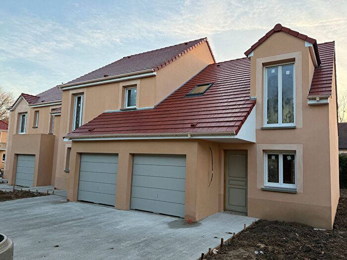 Maison à vendre - Vert-le-Grand - 5 pièces - 3 chambres