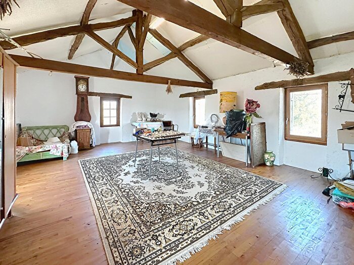 Maison à vendre - Cahors, Terre Rouge - 8 pièces - 5 chambres