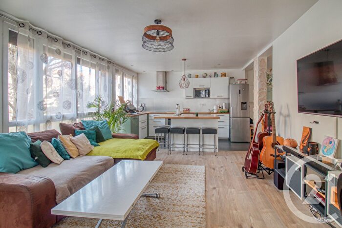 Appartement à vendre - Ermont, Centre-ville - 3 pièces - 2 chambres