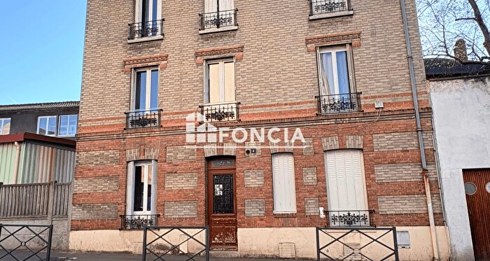 Noisy-le-Sec, Centre-ville, Mairie : Appartement 2 pièces à vendre
