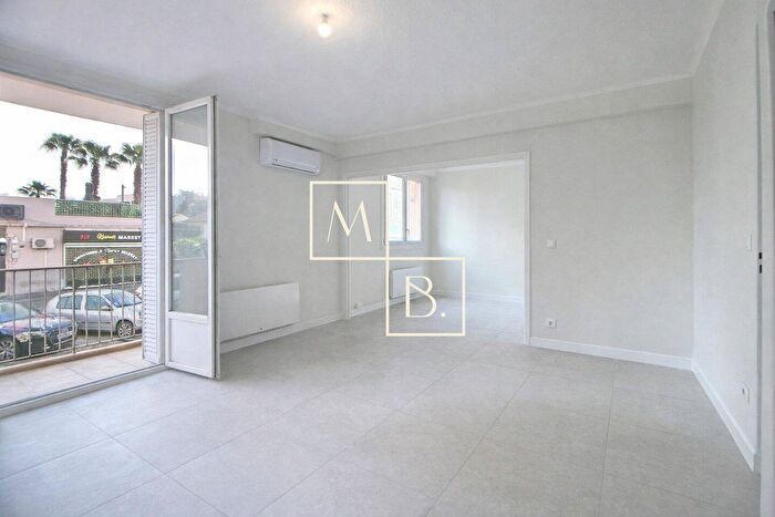 Appartement à louer - Lemasson, Montpellier - 4 pièces - 2 chambres