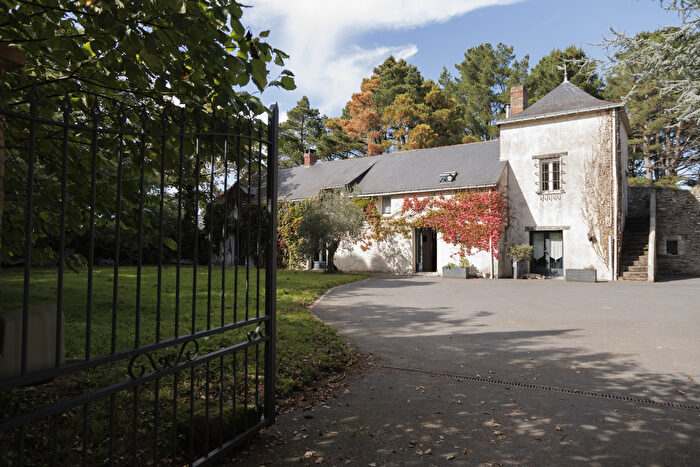 Maison à vendre - Grandchamp-des-Fontaines, Grandchamps-des-Fontaines - 10 pièces - 6 chambres