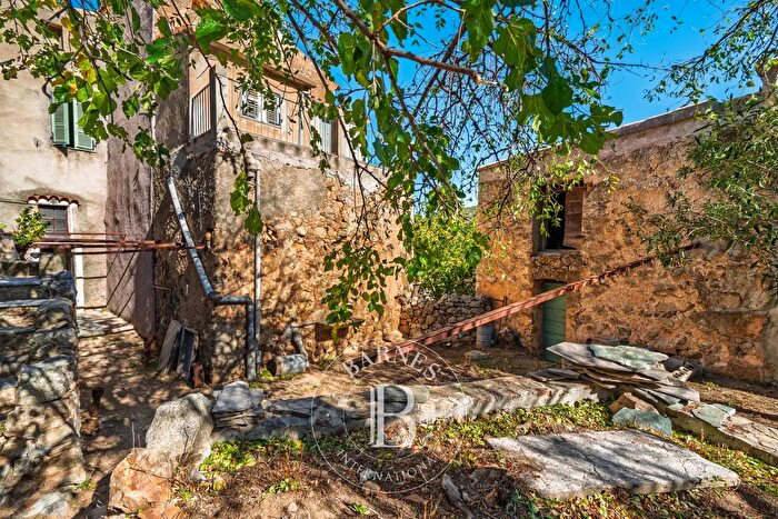 Maison à vendre - Lîle-Rousse - 12 pièces