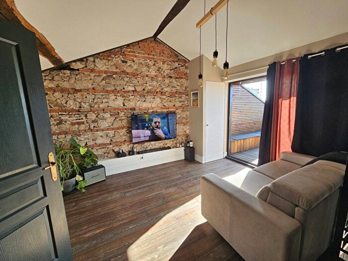 Appartement 3 pièces à Centre Ville, Le Coteau, à louer