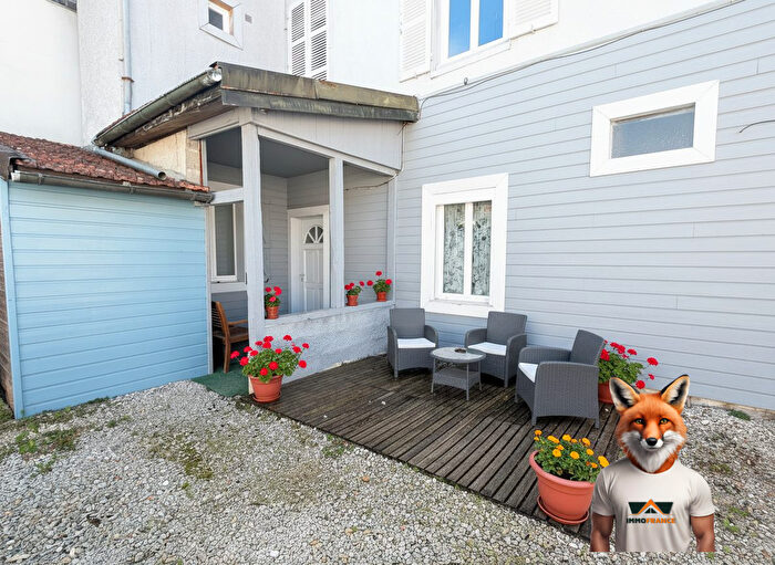 Appartement à vendre - Troyes - 3 pièces - 2 chambres