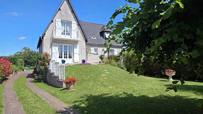 Maison 6 pièces à vendre - La Ville-aux-Dames