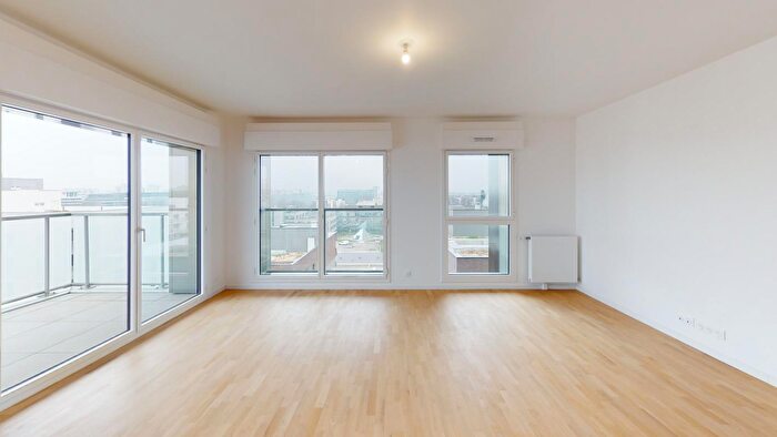 Appartement 4 pièces à louer à Asnières-sur-Seine, Gresillons, Voltaire