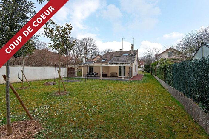 Maison à vendre - Vert-Saint-Denis - 5 pièces - 3 chambres