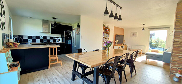 Maison à vendre - Le Quesnoy - 5 pièces - 3 chambres
