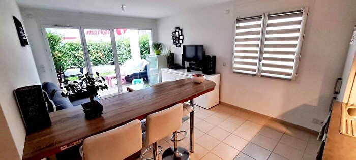 Appartement à louer - Faverges-Seythenex - 2 pièces - 1 chambre