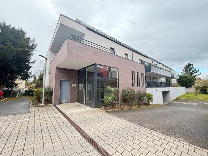 Appartement à louer - Strasbourg - 3 pièces - 2 chambres