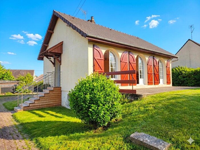 Maison 4 pièces à vendre - Bleury-Saint-Symphorien