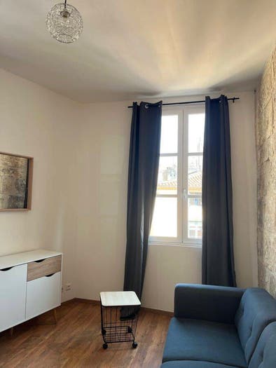 Appartement 2 pièces à louer - Nîmes