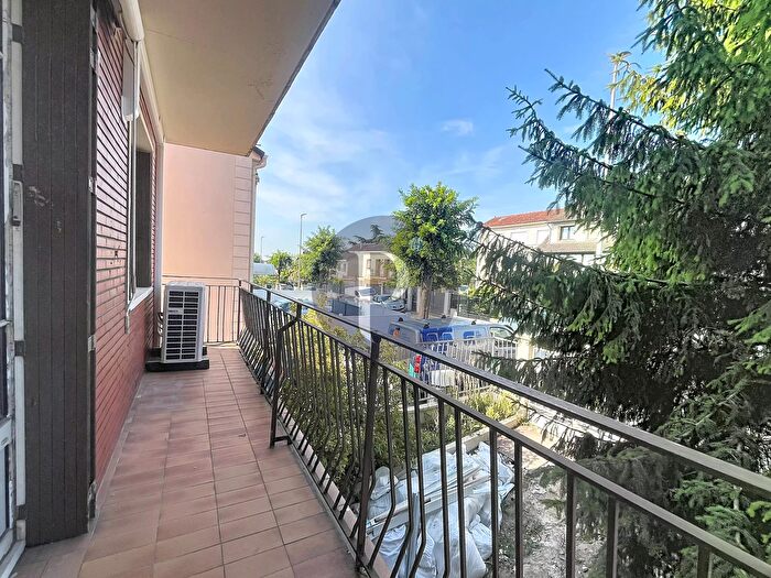 Appartement 3 pièces à Thiais, Proche Choisy, à vendre