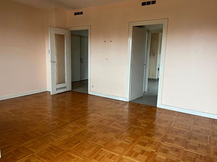 Appartement à vendre - Saint-Étienne, La Métare, Le Portail Rouge, Fauriel, Villeboeuf - 2 pièces - 1 chambre