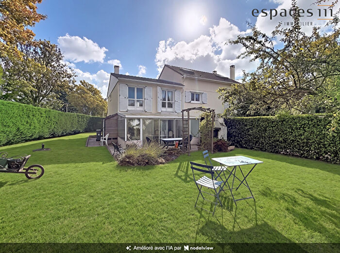 Maison 4 pièces à Montigny-le-Bretonneux, Le Village, à vendre
