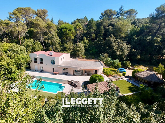 Maison à vendre - Roquefort-les-Pins - 6 pièces - 5 chambres