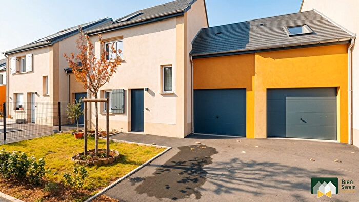 Maison à vendre - Chartres, La Madeleine - 4 pièces - 3 chambres