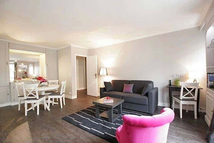 Appartement à louer - Porte Dauphine, Paris ème arrondissement - 1 pièce