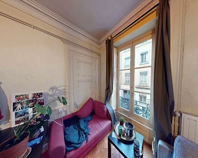 Appartement à louer - Ainay, Lyon ème arrondissement - 3 pièces - 6 chambres