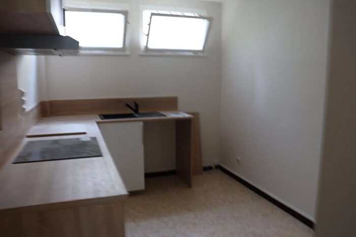 Appartement à louer - Emile Zola, Béziers - 2 pièces - 1 chambre