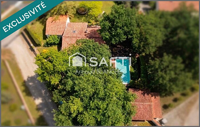 Maison 6 pièces à vendre à La Couronne