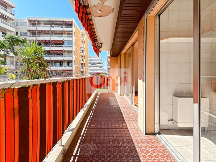 Appartement à vendre - Cagnes-sur-Mer, Saint-Roman, Lautin - 3 pièces - 2 chambres