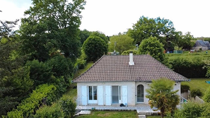 Maison 6 pièces à vendre à Terrasson-Lavilledieu