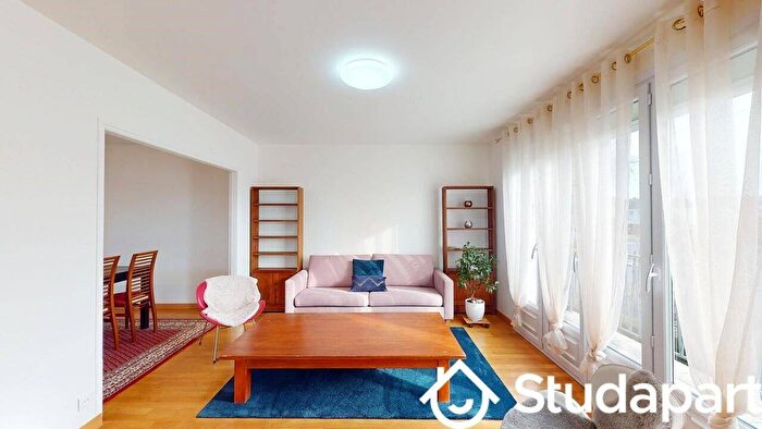 Appartement à louer - Vezin-le-Coquet - 1 pièce - 2 chambres