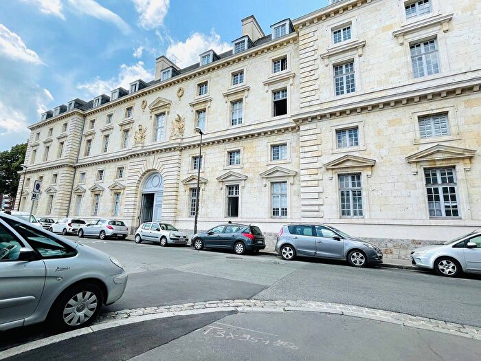 Saint Jacques-Saint Roch, Amiens - Appartement 2 pièces à louer
