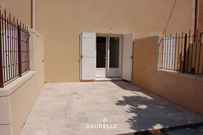 Appartement à vendre - Châteaurenard, Centre-ville - 3 pièces - 2 chambres