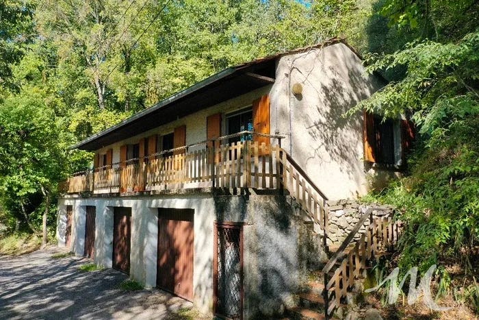 Maison 4 pièces à Bras, à vendre