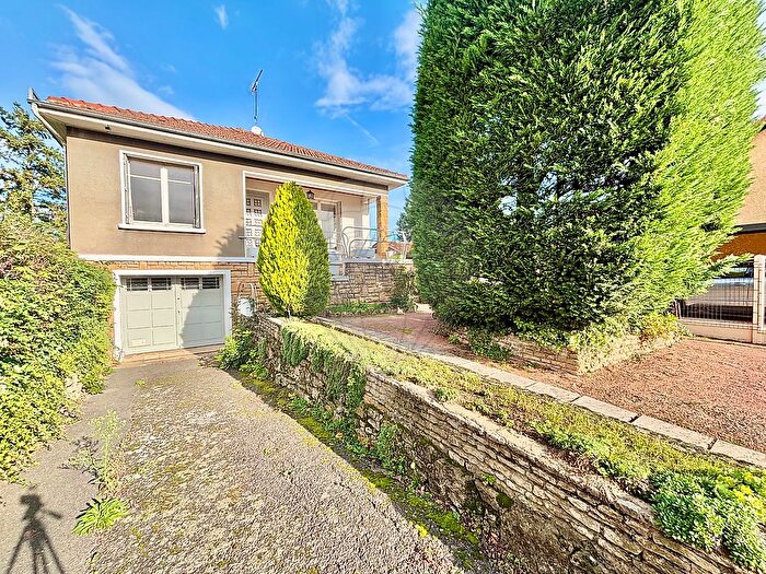 Maison 4 pièces à Villefranche-sur-Saône, Centre-ville, à vendre