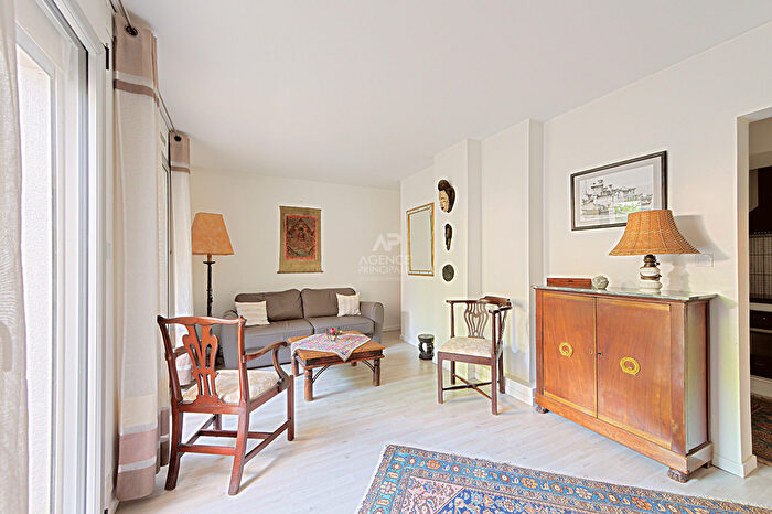 Saint-Germain-en-Laye, Alsace, Péreire : Appartement 3 pièces à vendre