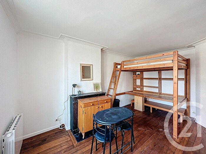 Appartement à louer - Choisy-le-Roi, Centre-ville, Parc Prairie, Hautes Bornes - 1 pièce