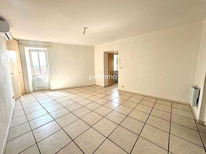 Appartement 2 pièces à louer - Lançon-Provence