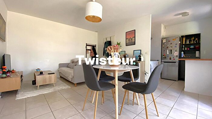 Appartement à vendre - Cenon - 2 pièces - 1 chambre